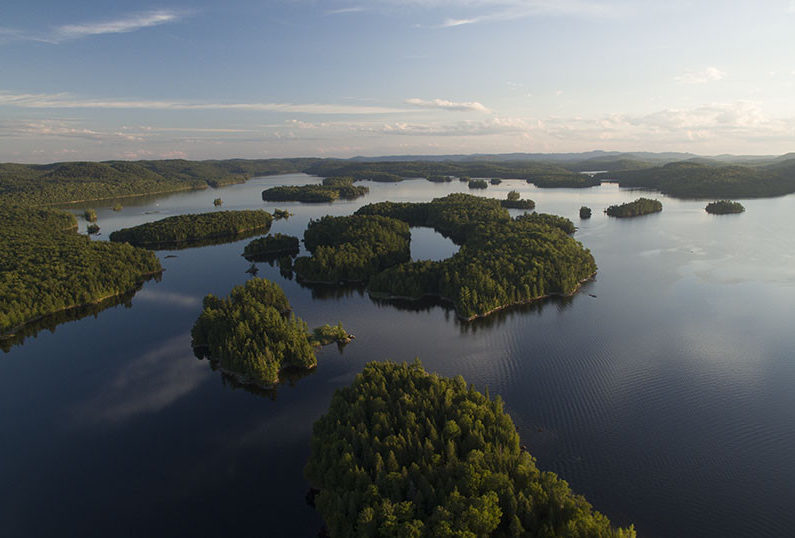 About Us – Parc régional du Poisson Blanc